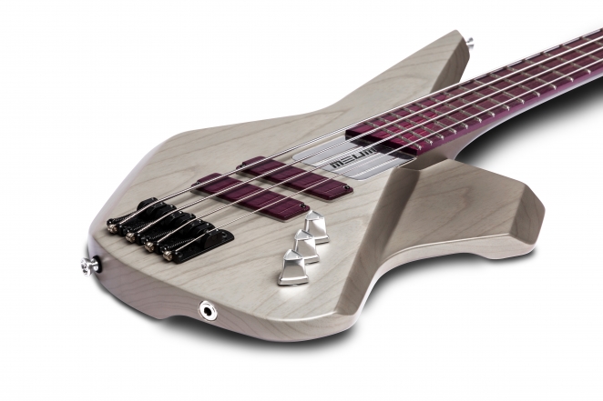 The designer who won an award with her electric bass guitar - # ...